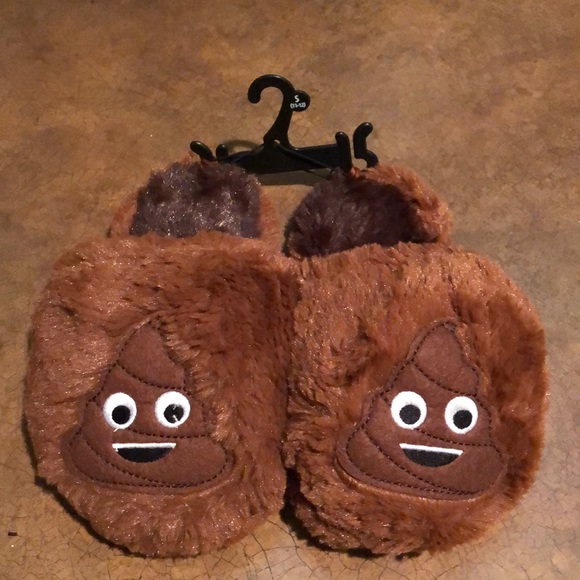 Shoes | Nwt Girls Poop Emoji Slippers | Poshmark
